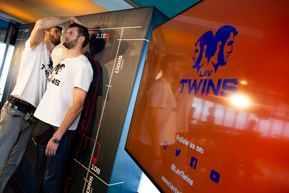 “Tallest basketball twins” from Europe cause NBA fan outrage - LavTwins