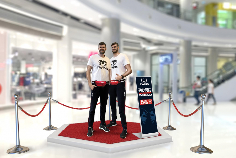Tallest twins in the world to take British basketball to a new level ...